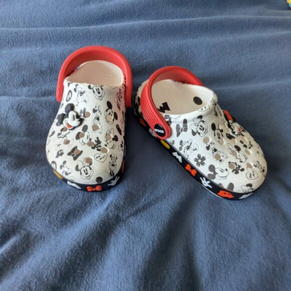 CROCS | Shoes | Crocs Kids Mickey Mouse Off Court Clogs Size C7 | Poshmark